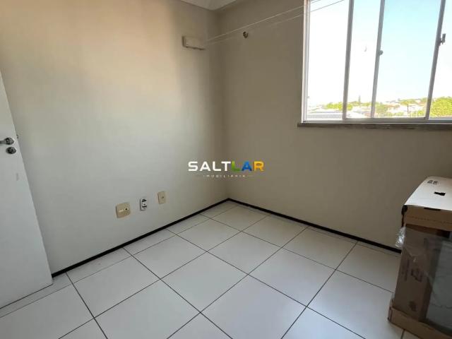 Apartamento para Venda em Fortaleza/CE Maraponga 3 Quartos