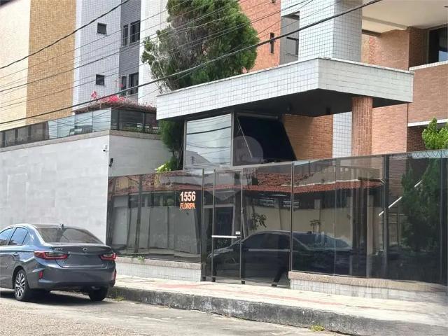 Apartamento para Venda em Fortaleza/CE Meireles 3 Quartos