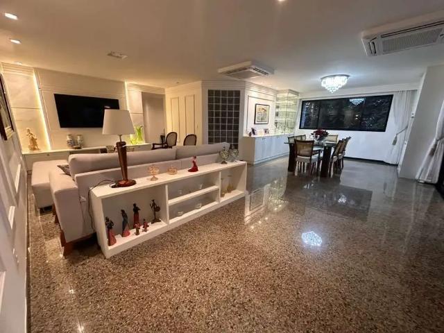 Apartamento para Venda em Fortaleza/CE Meireles 4 Quartos
