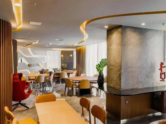Apartamento para Venda em Fortaleza/CE Meireles 4 Quartos