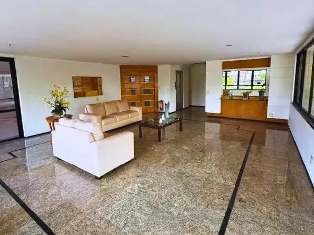Apartamento para Venda em Fortaleza/CE Meireles 4 Quartos
