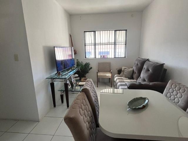 Apartamento para Venda em Fortaleza/CE Messejana 3 Quartos