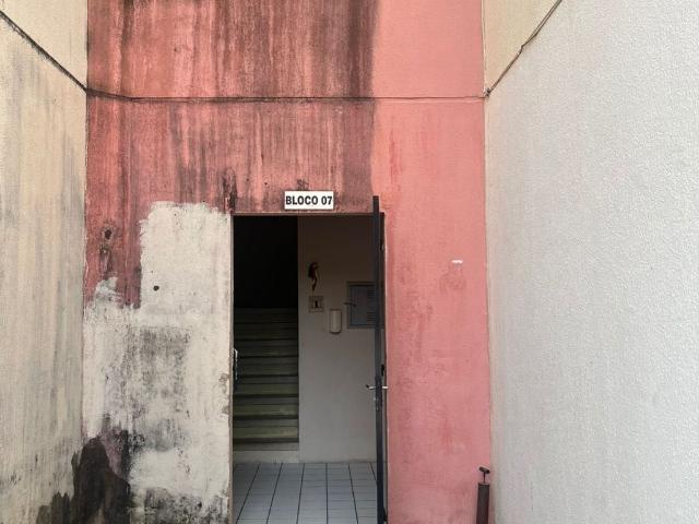 Apartamento para Venda em Fortaleza/CE Barroso 2 Quartos