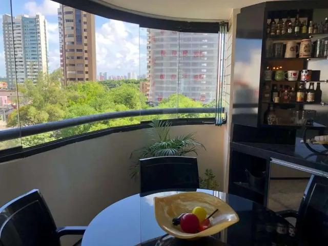Apartamento para Venda em Fortaleza/CE Cocó 3 Quartos