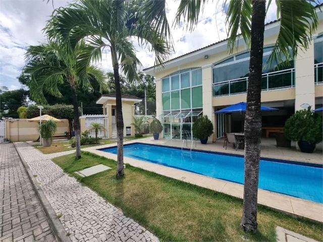 Apartamento para Venda em Fortaleza/CE Lagoa Redonda 3 Quartos