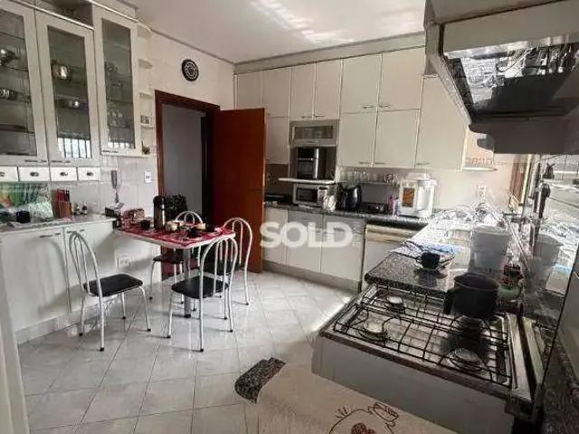 Apartamento para Venda em Franca/SP Centro 4 Quartos