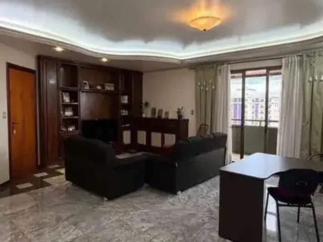 Apartamento para Venda em Franca/SP Centro 4 Quartos