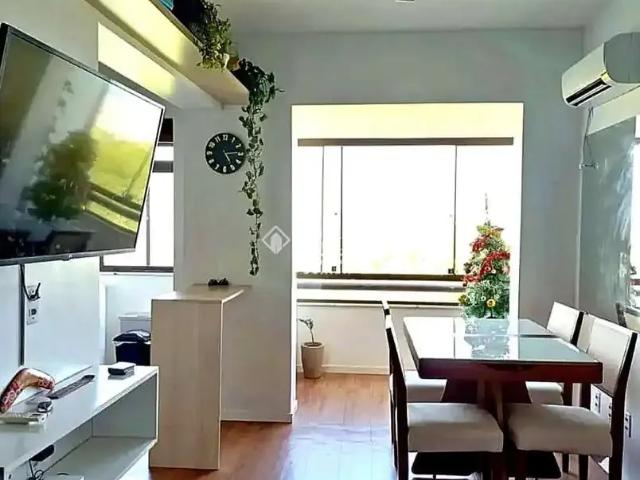 Apartamento para Venda em Guaíba/RS Centro 2 Quartos