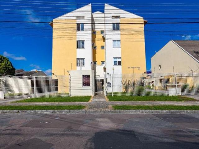 Apartamento para venda em Guaíra de 67.00m² com 3 Quartos, 1 Suite e 1 Garagem