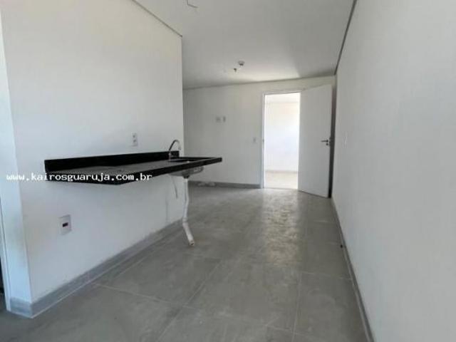 Apartamento para Venda em Guarujá Enseada