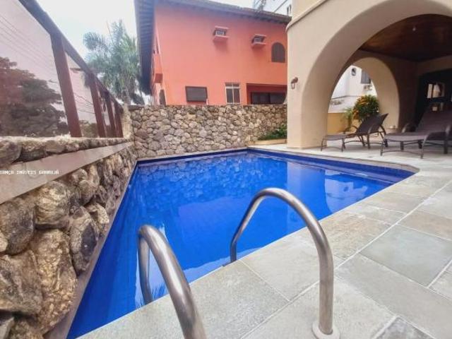 Apartamento para Venda em Guarujá, Enseada, 3 dormitórios, 3 suítes, 4 banheiros, 2 vagas