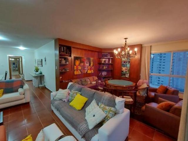 Apartamento para Venda em Guaruja / SP no bairro Asturias
