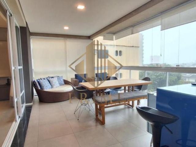 Apartamento para Venda em Guarujá, Praia da Enseada, 3 dormitórios, 3 suítes, 4 banheiros, 2 vagas