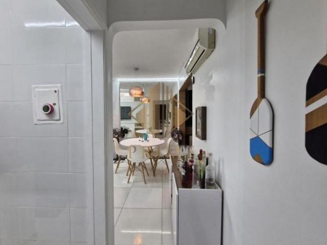 Apartamento para Venda em Guarujá, Praia das Astúrias, 2 dormitórios, 1 suíte, 2 banheiros, 1 vaga