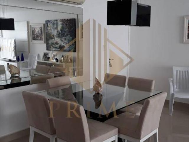 Apartamento para Venda em Guarujá, Praia das Pitangueiras, 4 dormitórios, 4 suítes, 6 banheiros, 1 v