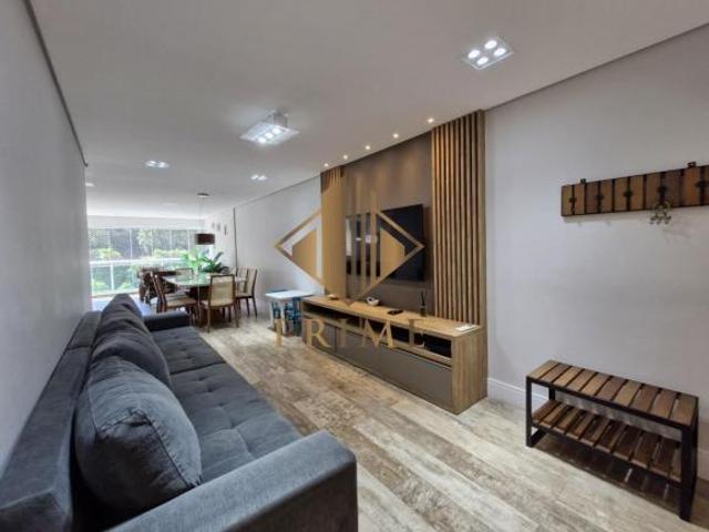Apartamento para Venda em Guarujá, Praia das Pitangueiras, 3 dormitórios, 2 suítes, 3 banheiros, 2 v