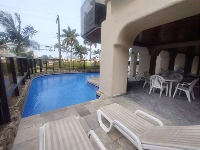 Apartamento para Venda em Guarujá/SP Centro 4 Quartos