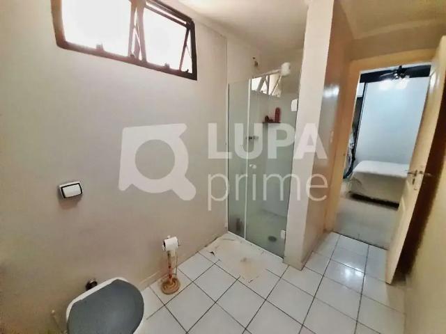 Apartamento para Venda em Guarujá/SP Centro 4 Quartos