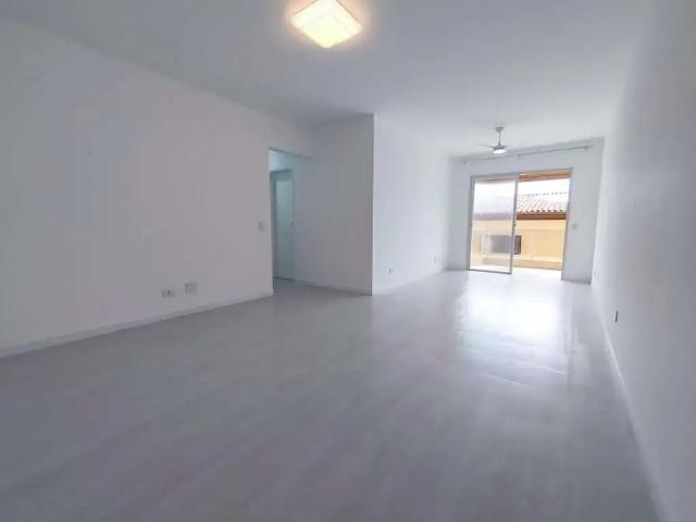 Apartamento para Venda em Guarujá/SP Enseada 2 Quartos