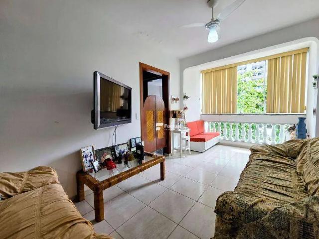 Apartamento para Venda em Guarujá/SP Enseada 2 Quartos