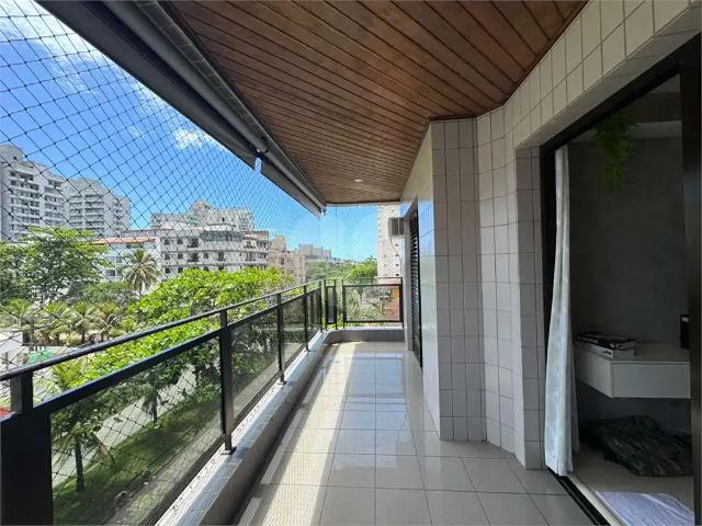 Apartamento para Venda em Guarujá/SP Enseada 2 Quartos