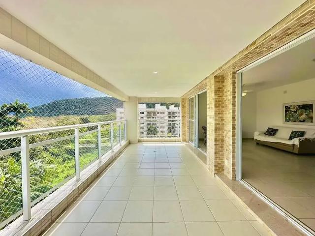 Apartamento para Venda em Guarujá/SP Enseada 3 Quartos