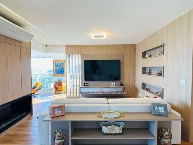 Apartamento para Venda em Guarujá/SP Enseada 3 Quartos