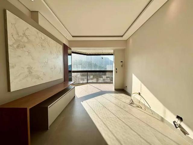 Apartamento para Venda em Guarujá/SP Enseada 3 Quartos