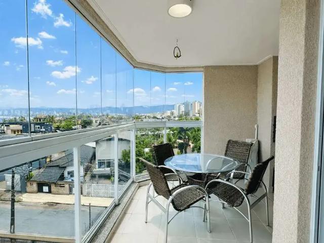 Apartamento para Venda em Guarujá/SP Enseada 3 Quartos