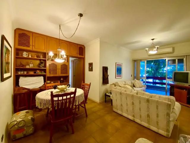 Apartamento para Venda em Guarujá/SP Enseada 3 Quartos