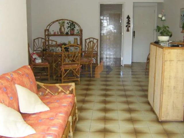 Apartamento para Venda em Guarujá/SP Enseada 3 Quartos