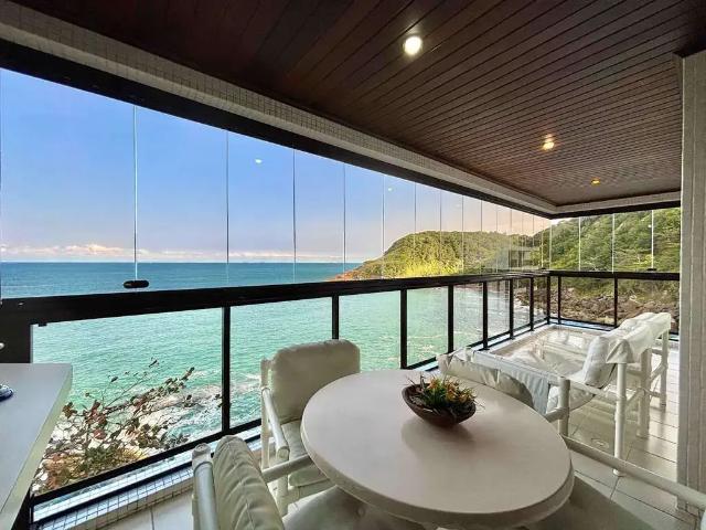Apartamento para Venda em Guarujá/SP Enseada 3 Quartos