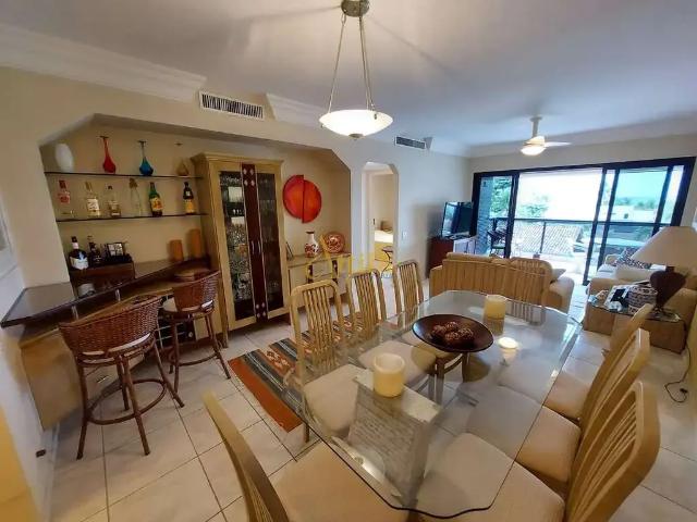 Apartamento para Venda em Guarujá/SP Enseada 3 Quartos