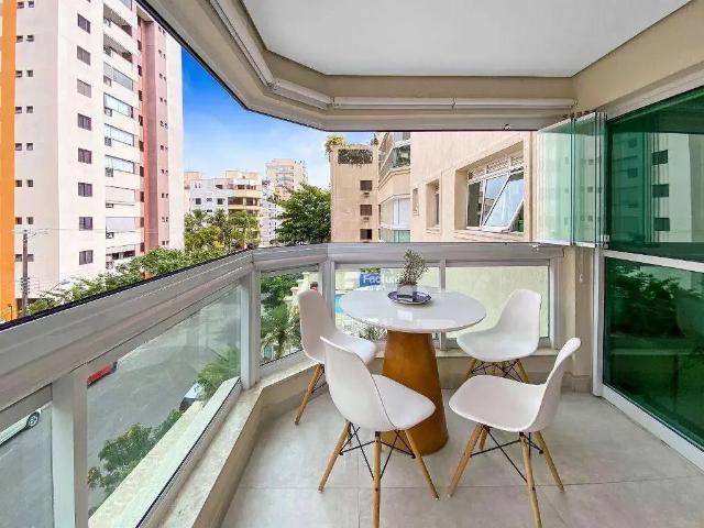 Apartamento para Venda em Guarujá/SP Enseada 3 Quartos