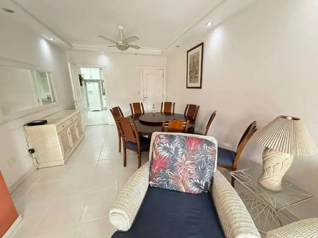 Apartamento para Venda em Guarujá/SP Enseada 3 Quartos
