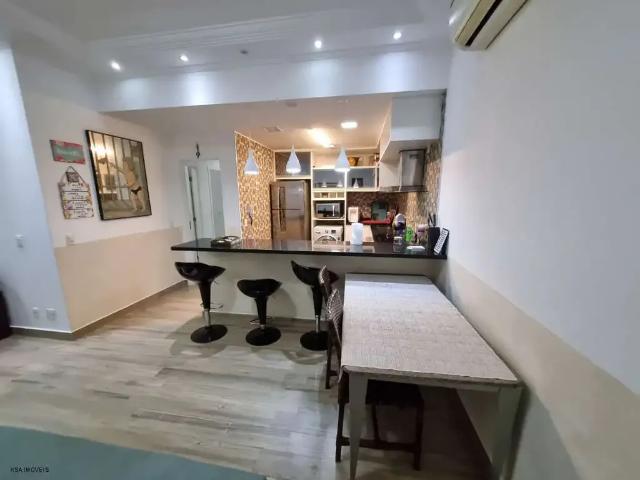 Apartamento para Venda em Guarujá/SP Enseada 3 Quartos