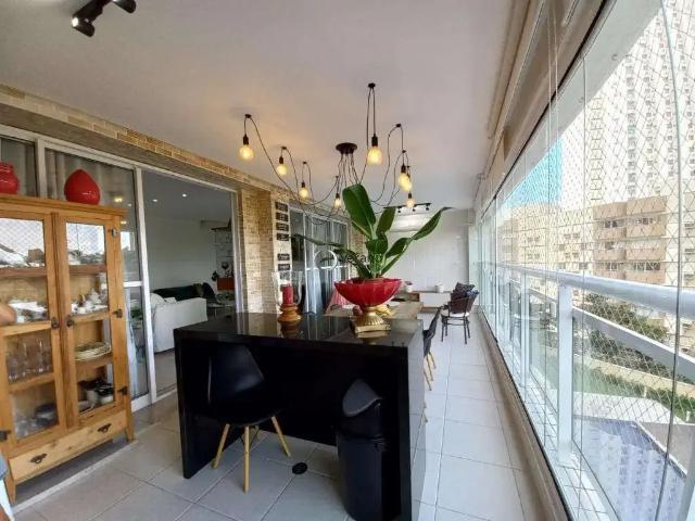 Apartamento para Venda em Guarujá/SP Enseada 3 Quartos