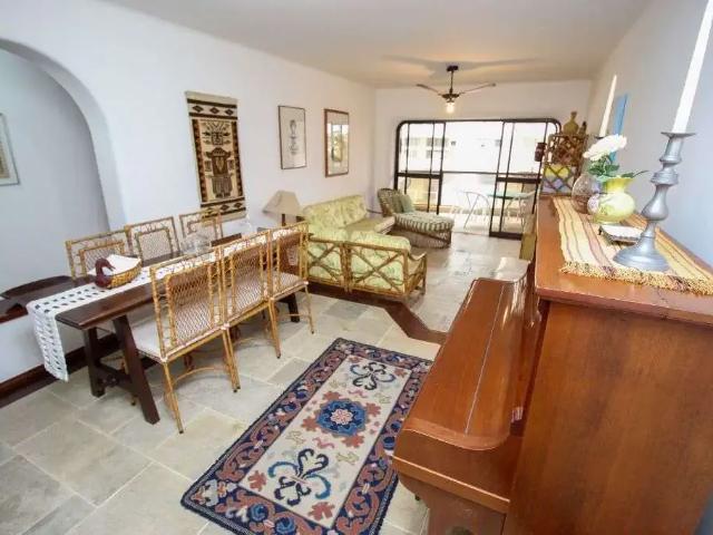 Apartamento para Venda em Guarujá/SP Enseada 3 Quartos