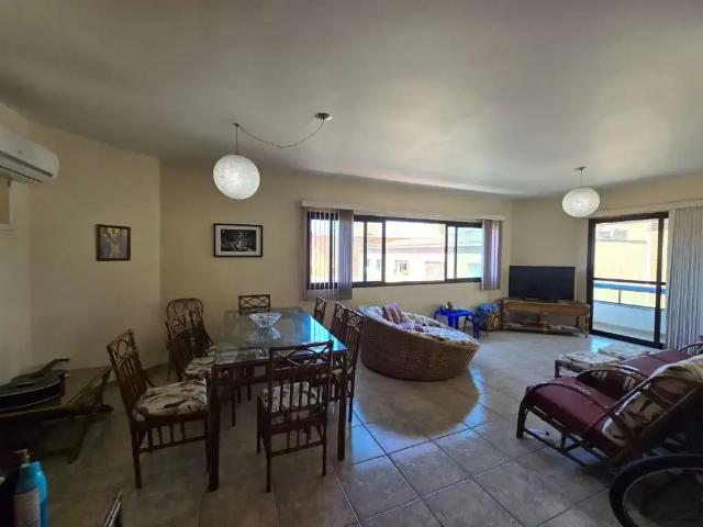 Apartamento para Venda em Guarujá/SP Enseada 3 Quartos