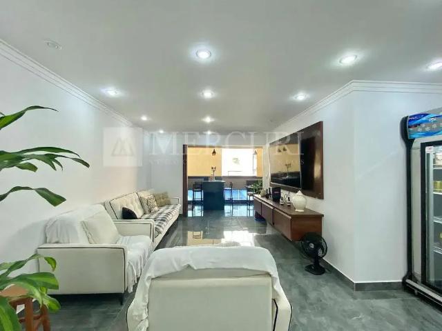 Apartamento para Venda em Guarujá/SP Enseada 3 Quartos