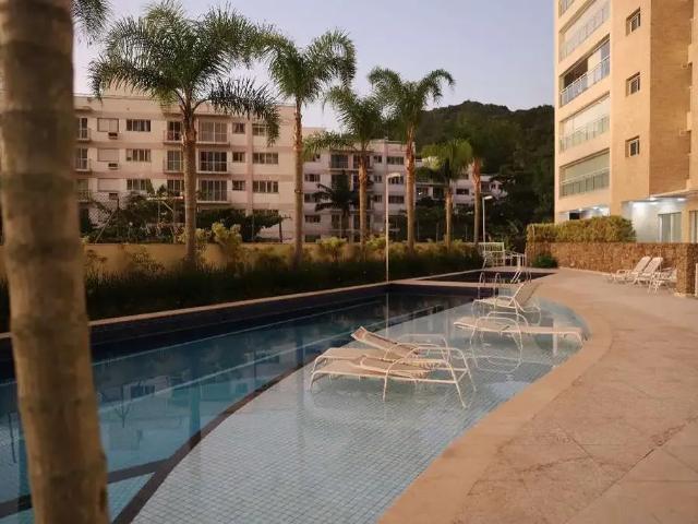 Apartamento para Venda em Guarujá/SP Enseada 3 Quartos
