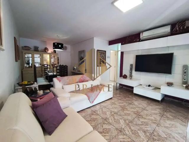 Apartamento para Venda em Guarujá/SP Enseada 4 Quartos