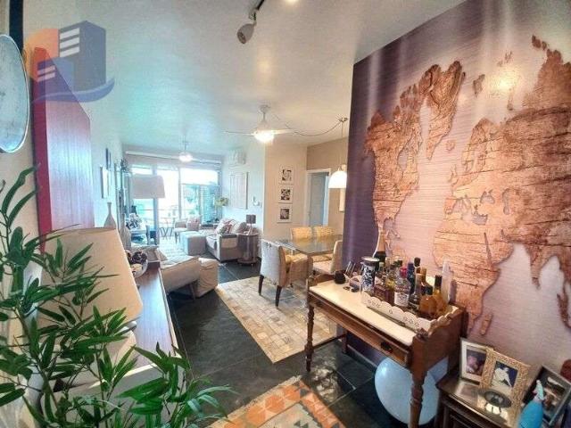 Apartamento para Venda em Guarujá/SP Enseada 4 Quartos
