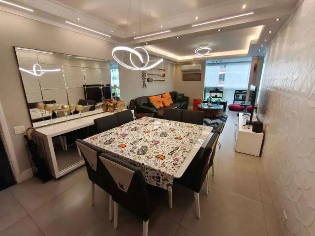 Apartamento para Venda em Guarujá/SP Enseada 4 Quartos