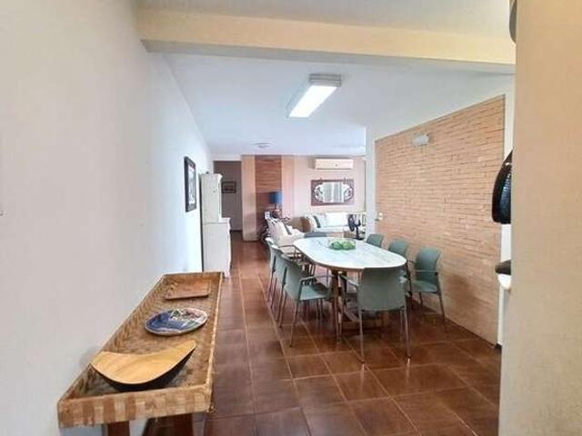Apartamento para Venda em Guarujá/SP Enseada 4 Quartos