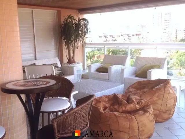Apartamento para Venda em Guarujá/SP Enseada 4 Quartos