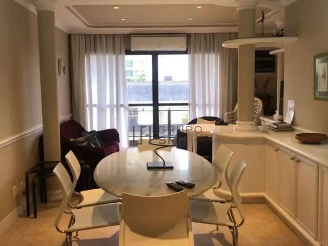 Apartamento para Venda em Guarujá/SP Enseada 4 Quartos