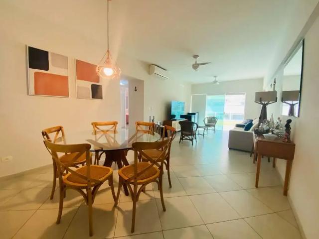 Apartamento para Venda em Guarujá/SP Enseada 4 Quartos