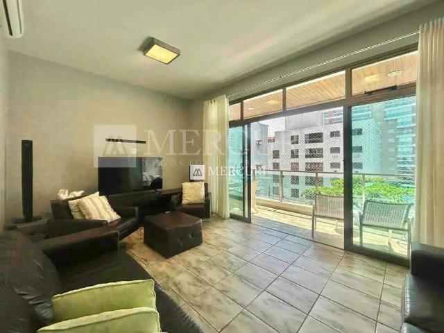 Apartamento para Venda em Guarujá/SP Enseada 4 Quartos