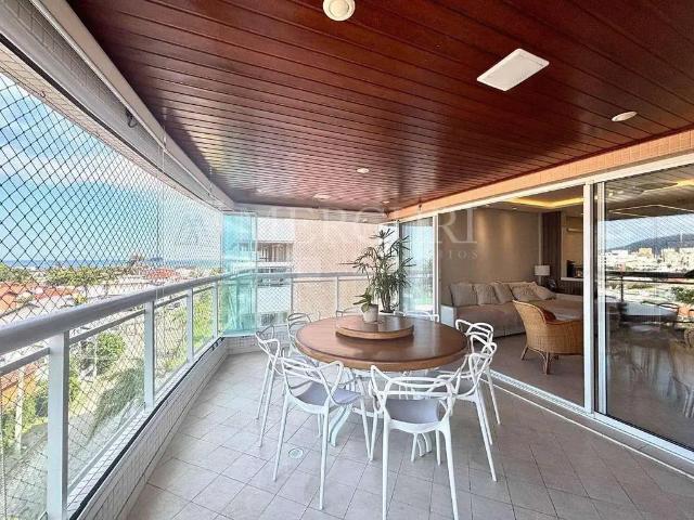 Apartamento para Venda em Guarujá/SP Enseada 4 Quartos